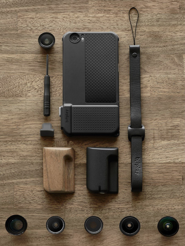 Make Your iPhone More Like a Real Camera With SNAP! PRO